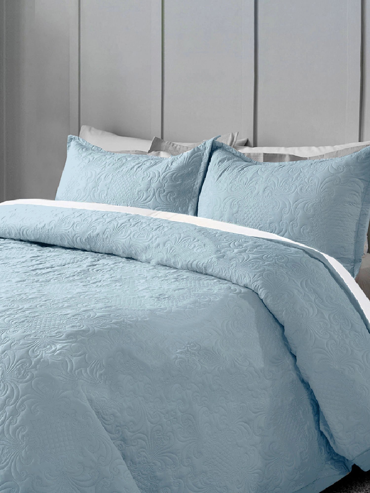 Sensation Quilted Bedcover cum AC comforter Set with 2 Pillow Covers.( – LABHAM